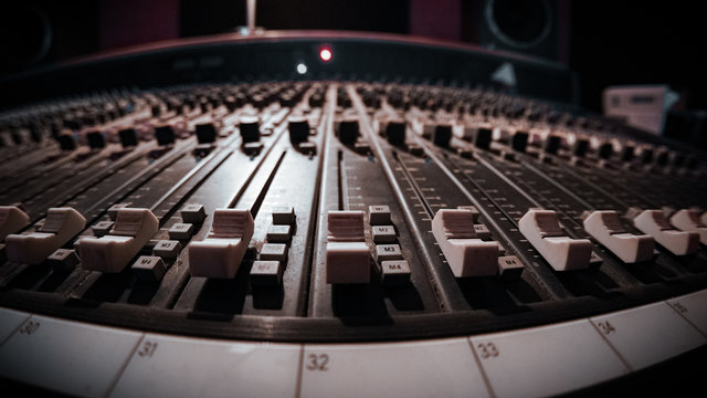 Soundboard Images – Parcourir 15,206 le catalogue de photos, vecteurs ...