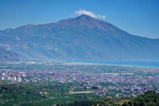 Samandag Bilder – Durchsuchen 146 Archivfotos, Vektorgrafiken und ...
