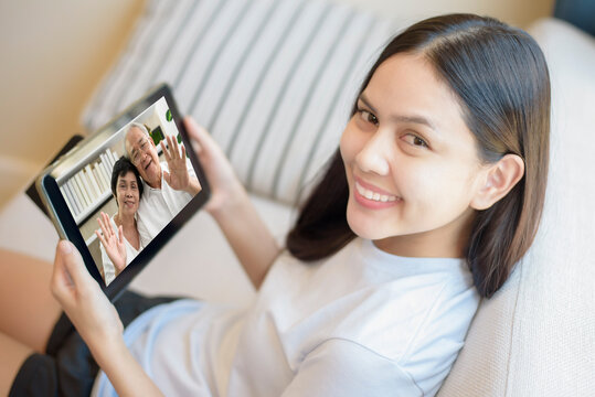 Grandma Video Call Images – Browse 18,325 Stock Photos, Vectors, and ...