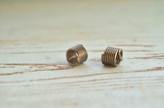 รูปภาพHelicoil – เลือกดูภาพถ่ายสต็อก เวกเตอร์ และวิดีโอ137 | Adobe Stock