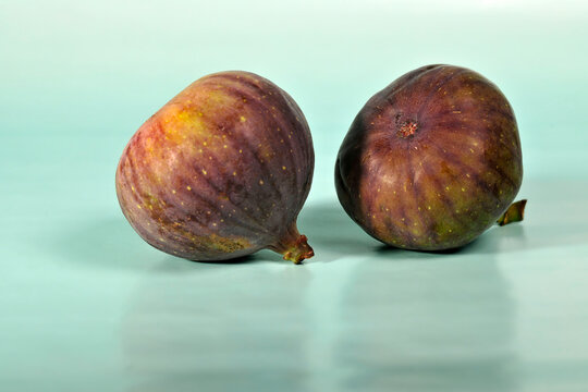 "Figs Isolated" Bilder – Durchsuchen 994 Archivfotos, Vektorgrafiken ...