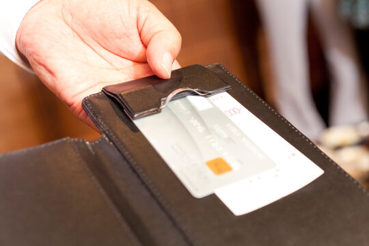 Defray bilder – Bläddra bland 3,620 stockfoton, vektorer och videor ...