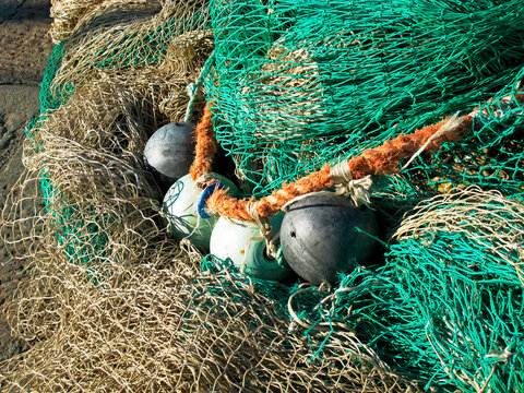 Fishing-Net Images – Parcourir 1,006 le catalogue de photos, vecteurs ...