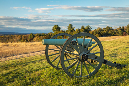 รูปภาพArtillery – เลือกดูภาพถ่ายสต็อก เวกเตอร์ และวิดีโอ169,442 | Adobe ...