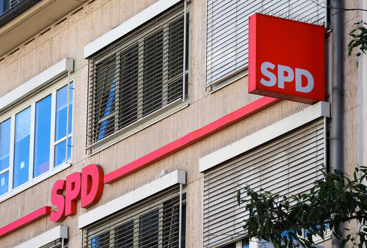 รูปภาพSpd – เลือกดูภาพถ่ายสต็อก เวกเตอร์ และวิดีโอ3,478 | Adobe Stock