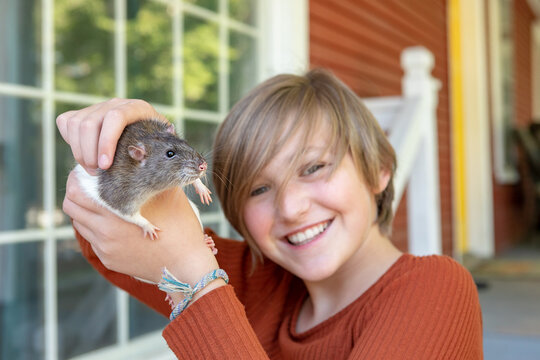 "Showing Off" Images – Browse 12,273 Stock Photos, Vectors, and Video ...