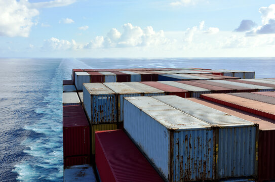 รูปภาพAft – เลือกดูภาพถ่ายสต็อก เวกเตอร์ และวิดีโอ4,770 | Adobe Stock