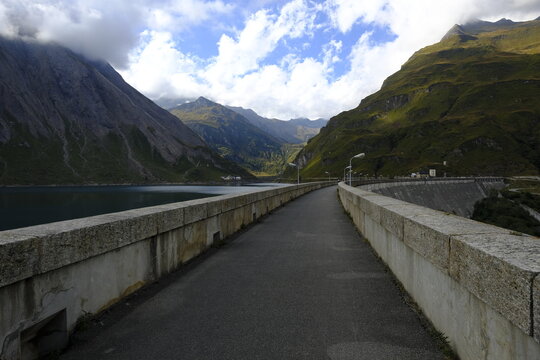 รูปภาพBacino – เลือกดูภาพถ่ายสต็อก เวกเตอร์ และวิดีโอ2,946 | Adobe Stock