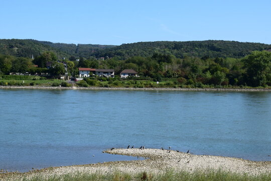 Oberwinter Images – Browse 112 Stock Photos, Vectors, and Video | Adobe ...