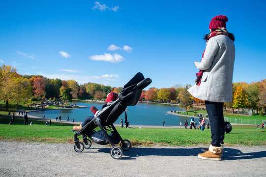 Poussette Images – Browse 1,580 Stock Photos, Vectors, and Video ...