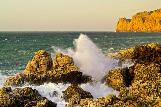 Espuma Images – Browse 16,604 Stock Photos, Vectors, and Video | Adobe ...