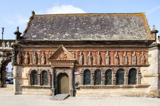 Ossuarium Bilder – Durchsuchen 5,035 Archivfotos, Vektorgrafiken und ...