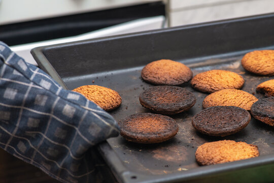"Burnt Cookies" Bilder – Durchsuchen 113 Archivfotos, Vektorgrafiken ...