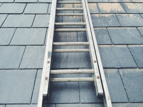 Slate Roof Images – Browse 482,085 Stock Photos, Vectors, and Video ...