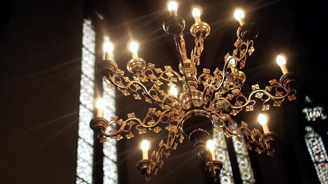 Ecclesiastical Bilder – Durchsuchen 22,339 Archivfotos, Vektorgrafiken ...