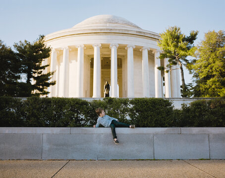 รูปภาพUproariously – เลือกดูภาพถ่ายสต็อก เวกเตอร์ และวิดีโอ1,864 ...