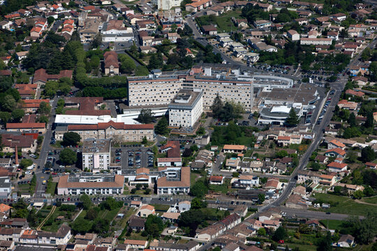 Libourne Images – Browse 992 Stock Photos, Vectors, and Video | Adobe Stock