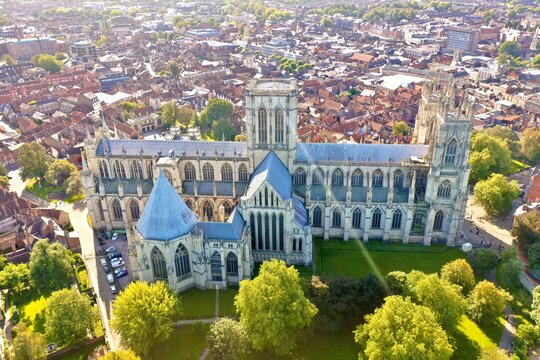 "York Minster" Images – Browse 1,461 Stock Photos, Vectors, and Video ...