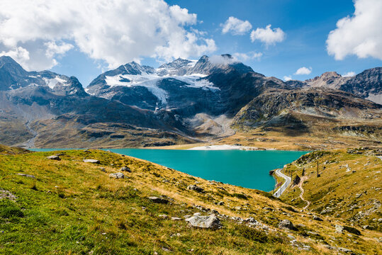 "Lago Bianco"-Bilder: Stock-Fotos & -Videos. | Adobe Stock