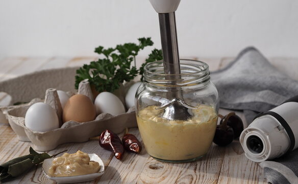 Making Mayonnaise Images – Browse 8,405 Stock Photos, Vectors, and ...