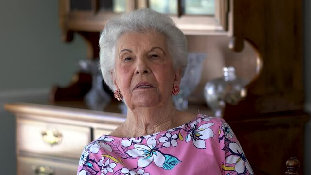 Granny Face Images – Browse 250,127 Stock Photos, Vectors, and Video ...