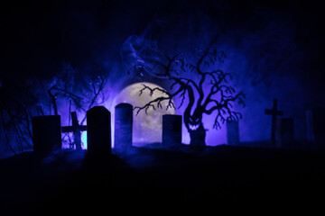 30+ Free Cemetery Background & Pictures - Pikwizard