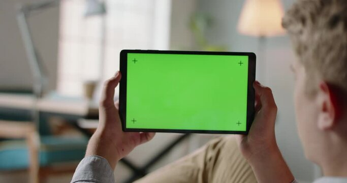 "Tablet Green Screen" Images – Browse 82 Stock Photos, Vectors, and Video | Adobe Stock
