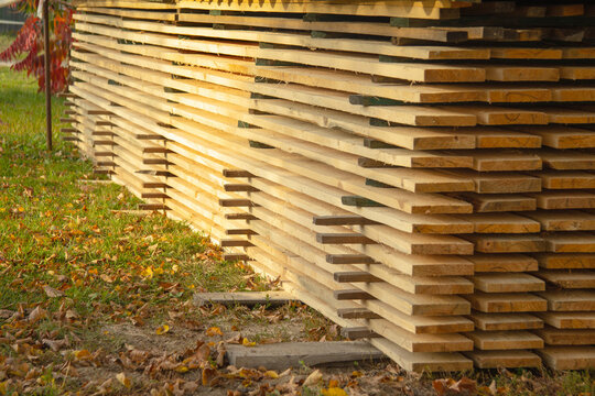 Bretterschalung Bilder – Durchsuchen 3,106 Archivfotos, Vektorgrafiken ...