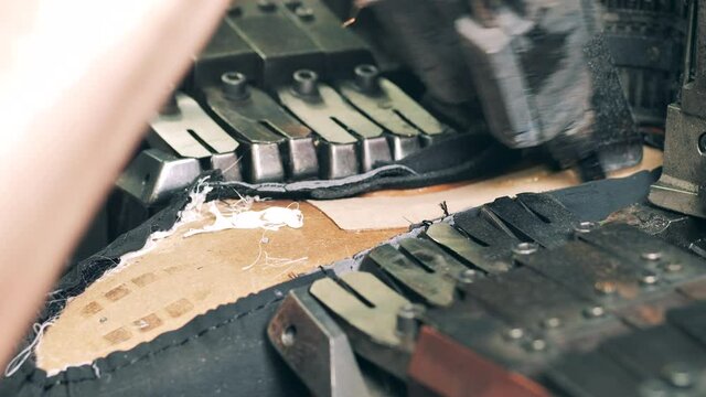 "Boot Maker"-Bilder: Stock-Fotos & -Videos. | Adobe Stock