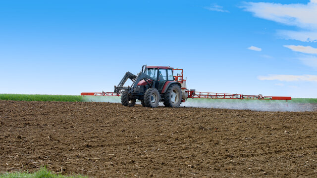 Vergiessen Bilder – Durchsuchen 5,571 Archivfotos, Vektorgrafiken und ...