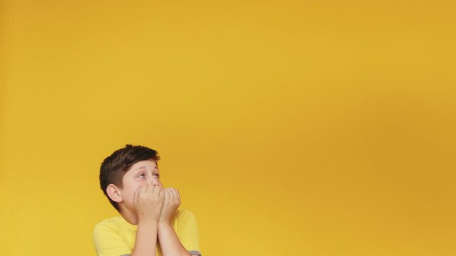 "Scared Child" Images – Browse 330 Stock Photos, Vectors, and Video ...