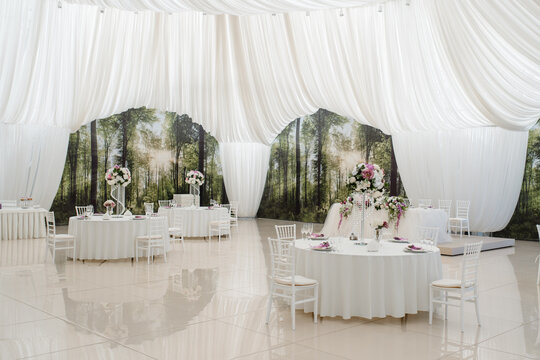 "Wedding Hall" Billeder – Gennemse 613 stockfotos, vektorer og videoer ...