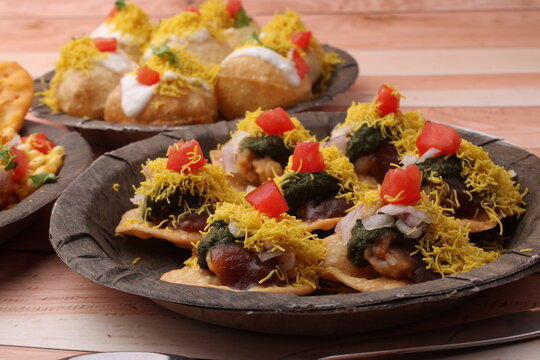 「Sev-Puri」の写真素材 | 24件の無料イラスト画像 | Adobe Stock