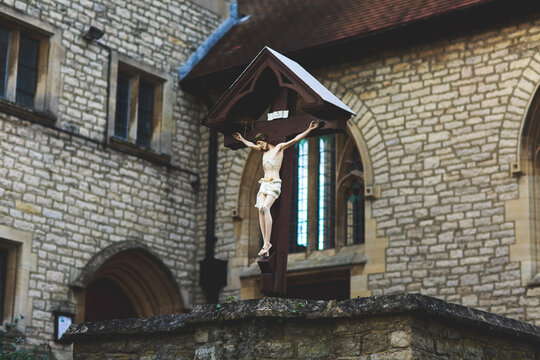 "Jesus Crucified" Bilder – Durchsuchen 83 Archivfotos, Vektorgrafiken und Videos | Adobe Stock