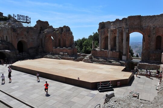 Gradoni Bilder – Durchsuchen 373 Archivfotos, Vektorgrafiken und Videos ...