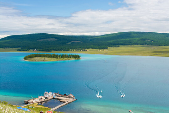 Khuvsgul bilder – Bläddra bland 370 stockfoton, vektorer och videor ...