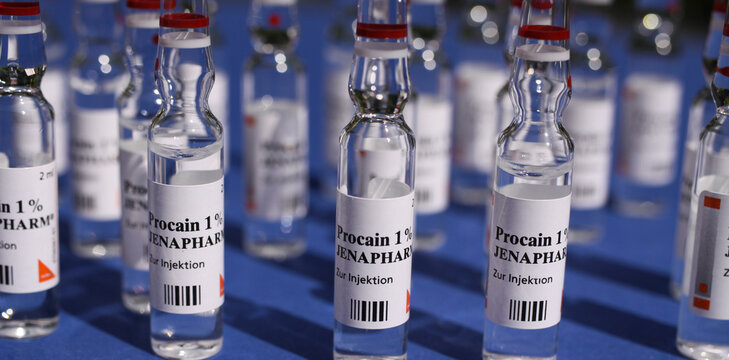 รูปภาพNovocaine – เลือกดูภาพถ่ายสต็อก เวกเตอร์ และวิดีโอ253 | Adobe Stock