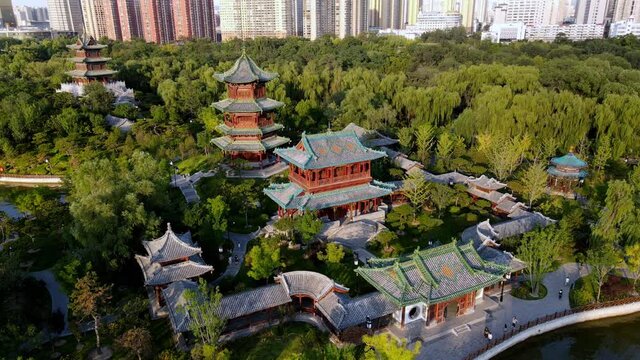 360-Degree Bilder – Durchsuchen 1,926 Archivfotos, Vektorgrafiken und ...