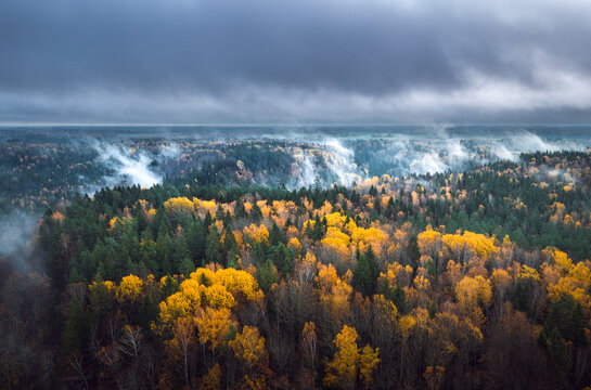 Swartberge Bilder – Durchsuchen 3,413 Archivfotos, Vektorgrafiken und ...