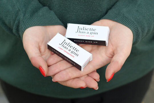 Obrázky Juliette – procházejte fotografie, vektory a videa 631 | Adobe Stock