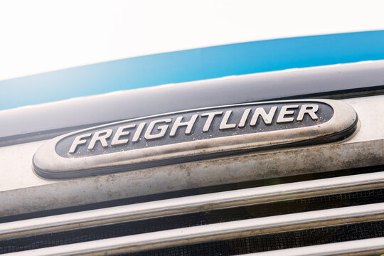 รูปภาพFreightliner – เลือกดูภาพถ่ายสต็อก เวกเตอร์ และวิดีโอ1,087 ...