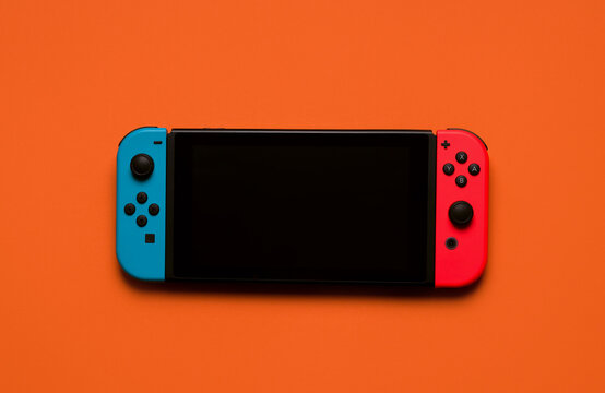 "Nintendo Switch" Images – Browse 1,305 Stock Photos, Vectors, and ...