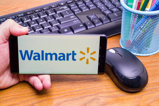 Walmart Images – Browse 1,731 Stock Photos, Vectors, and Video | Adobe ...