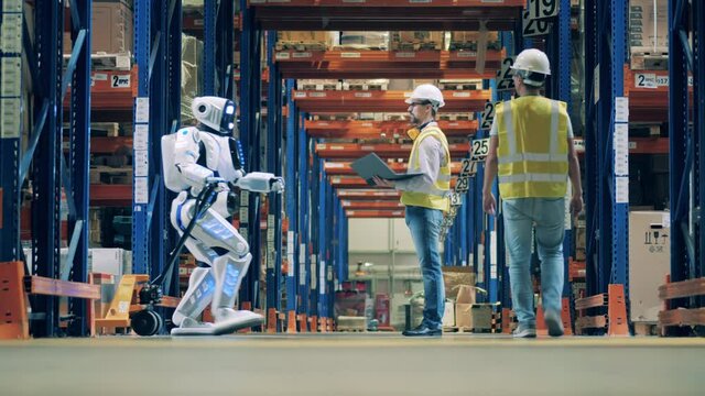 Obrázky Storeman – procházejte fotografie, vektory a videa 3,343 ...