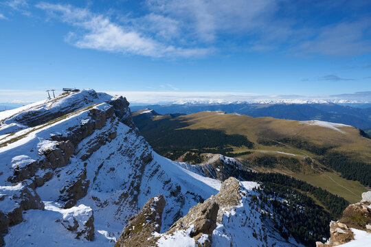 รูปภาพTelecabin – เลือกดูภาพถ่ายสต็อก เวกเตอร์ และวิดีโอ260 | Adobe Stock