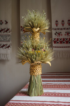 Didukh Images – Browse 189 Stock Photos, Vectors, and Video | Adobe Stock