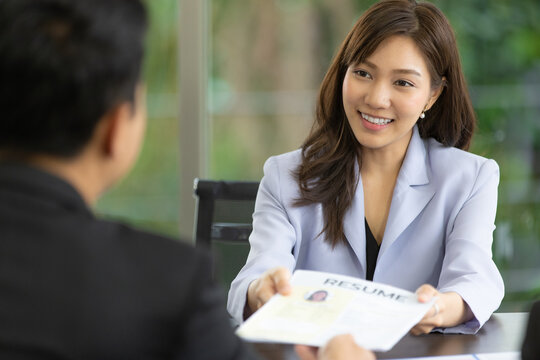 Interview Asian Images – Browse 30,609 Stock Photos, Vectors, and Video ...