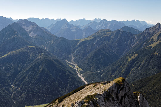 Karwendel-Gebirge Images – Browse 76 Stock Photos, Vectors, and Video ...