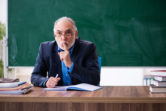 Strict Male Teacher Images – Browse 2,039 Stock Photos, Vectors, and ...