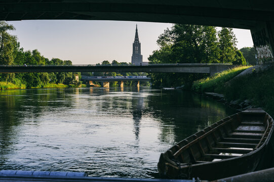 รูปภาพUlmer – เลือกดูภาพถ่ายสต็อก เวกเตอร์ และวิดีโอ1,400 | Adobe Stock